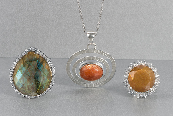 Gemstone Phenomena: Aventurescence