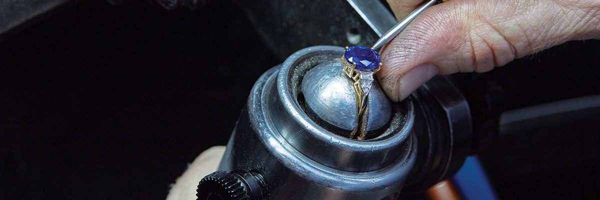 Tanzanite Essentials