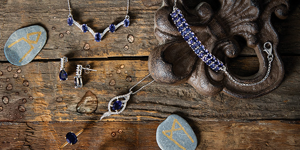 Gemstone Lore: Iolite - The Viking's Compass