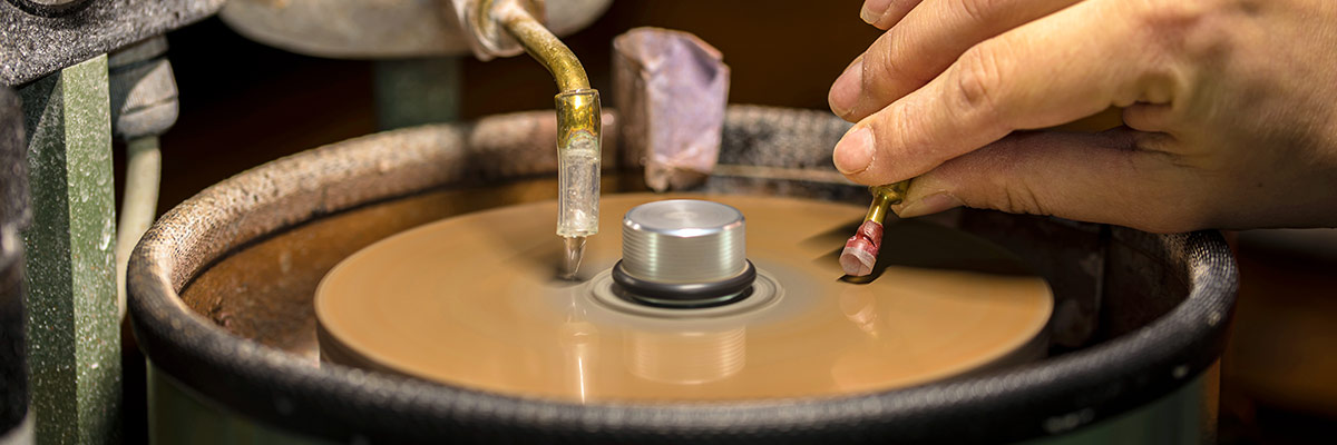 Gemstone Cutting: Five Steps to a Perfect Cut | Gemporia