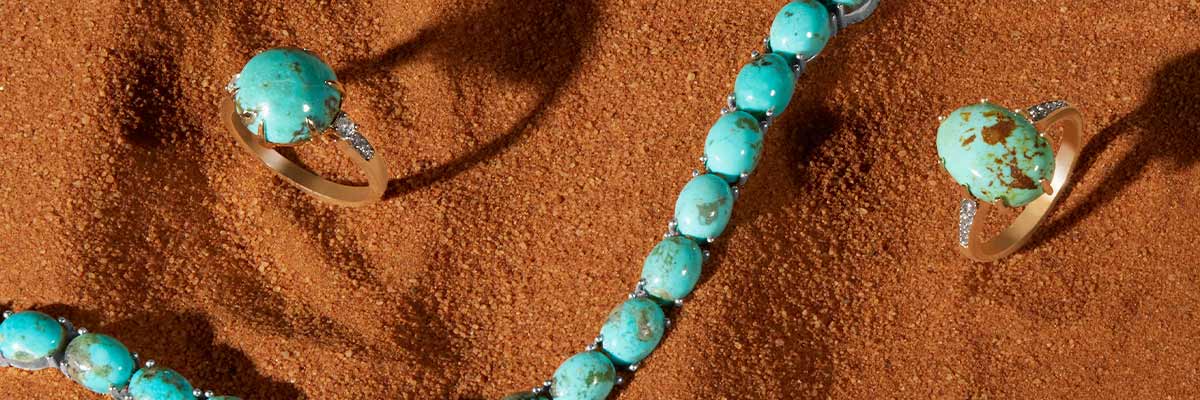 What Gives Turquoise Its Unique Colour?
