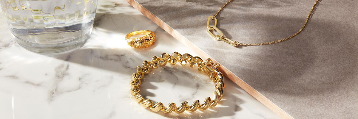 How to Build the Perfect Jewellery Capsule Wardrobe