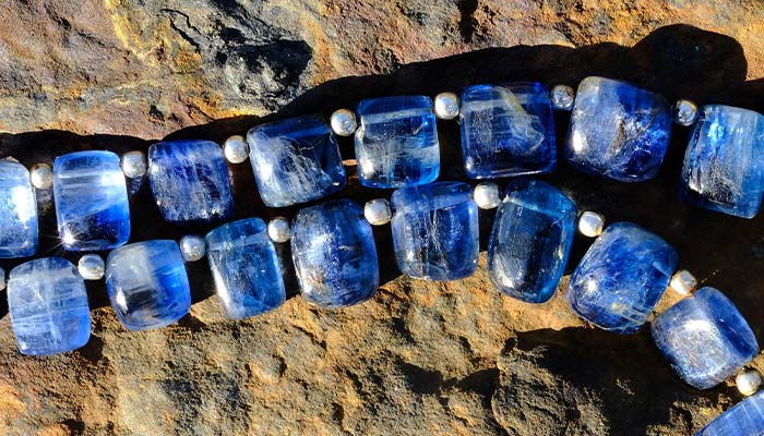 5 Natural Gemstones From Freezing Locations Around the World