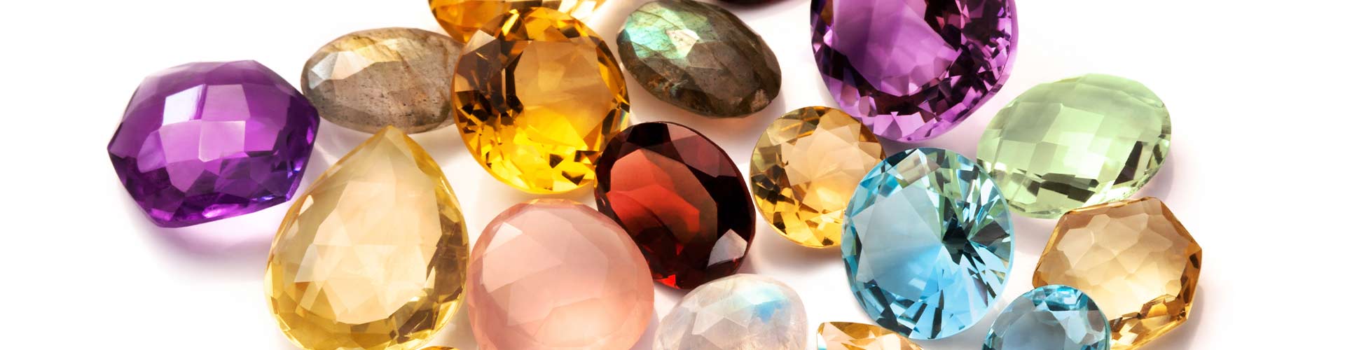 5 Luxurious Gemstones You Need in Your 2025 Collection