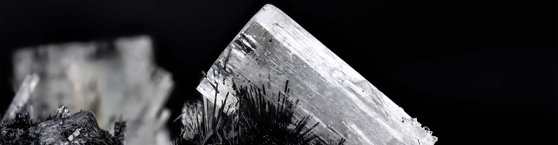 Goshenite & Its Qualities as ‘The Mother of All Beryls' | Gemporia