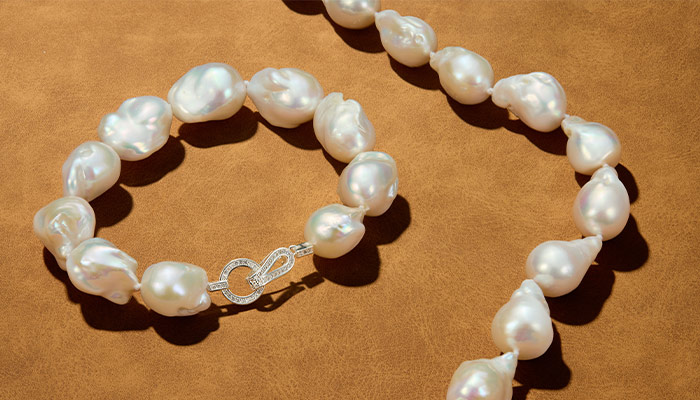 3 Beautiful Pearl Shapes & How They Form