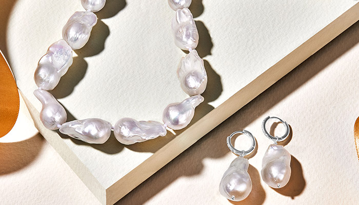The Only Guide You Need To Buy & Wear Baroque Pearls
