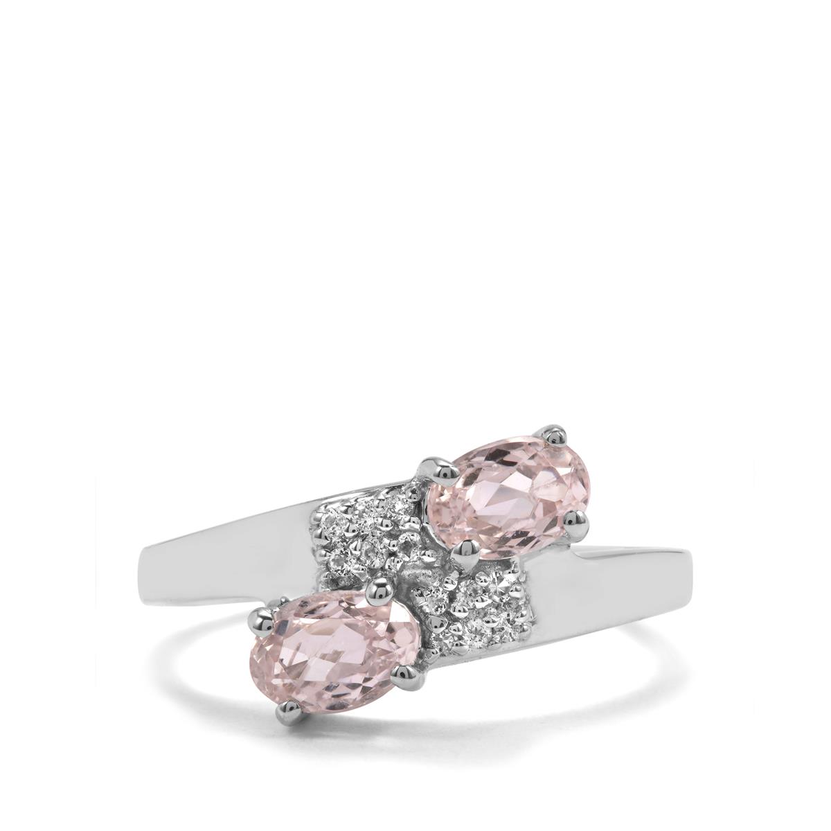 Ice Kunzite Ring with White Topaz in Sterling Silver 1.36cts | Gemporia