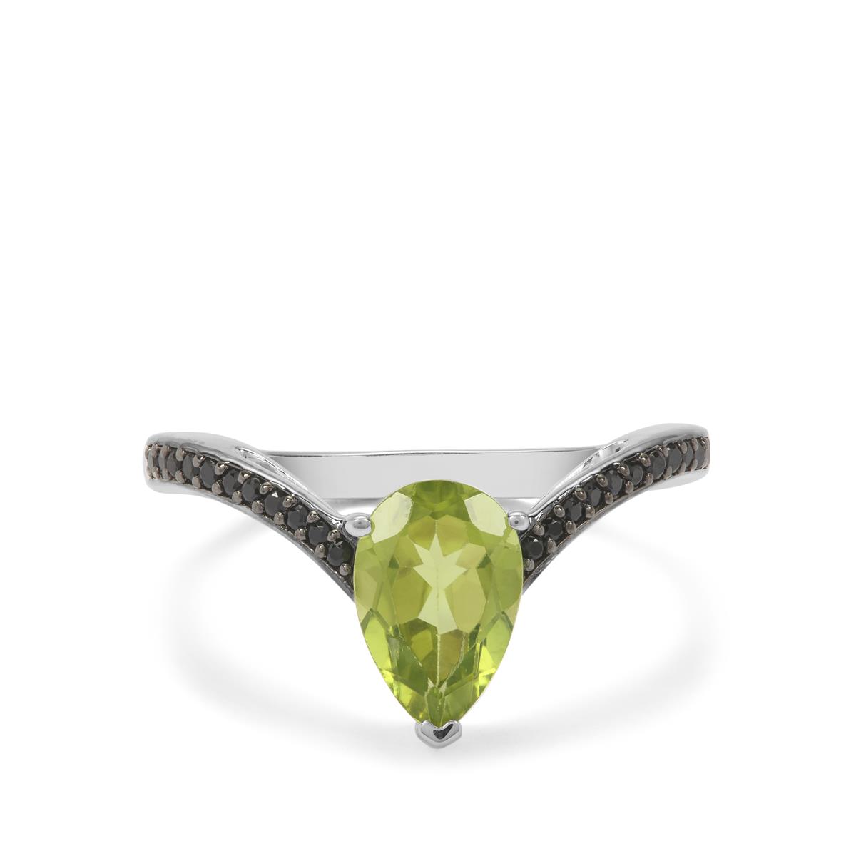 Jilin Peridot Ring with Black Spinel in Sterling Silver 1.60cts | Gemporia