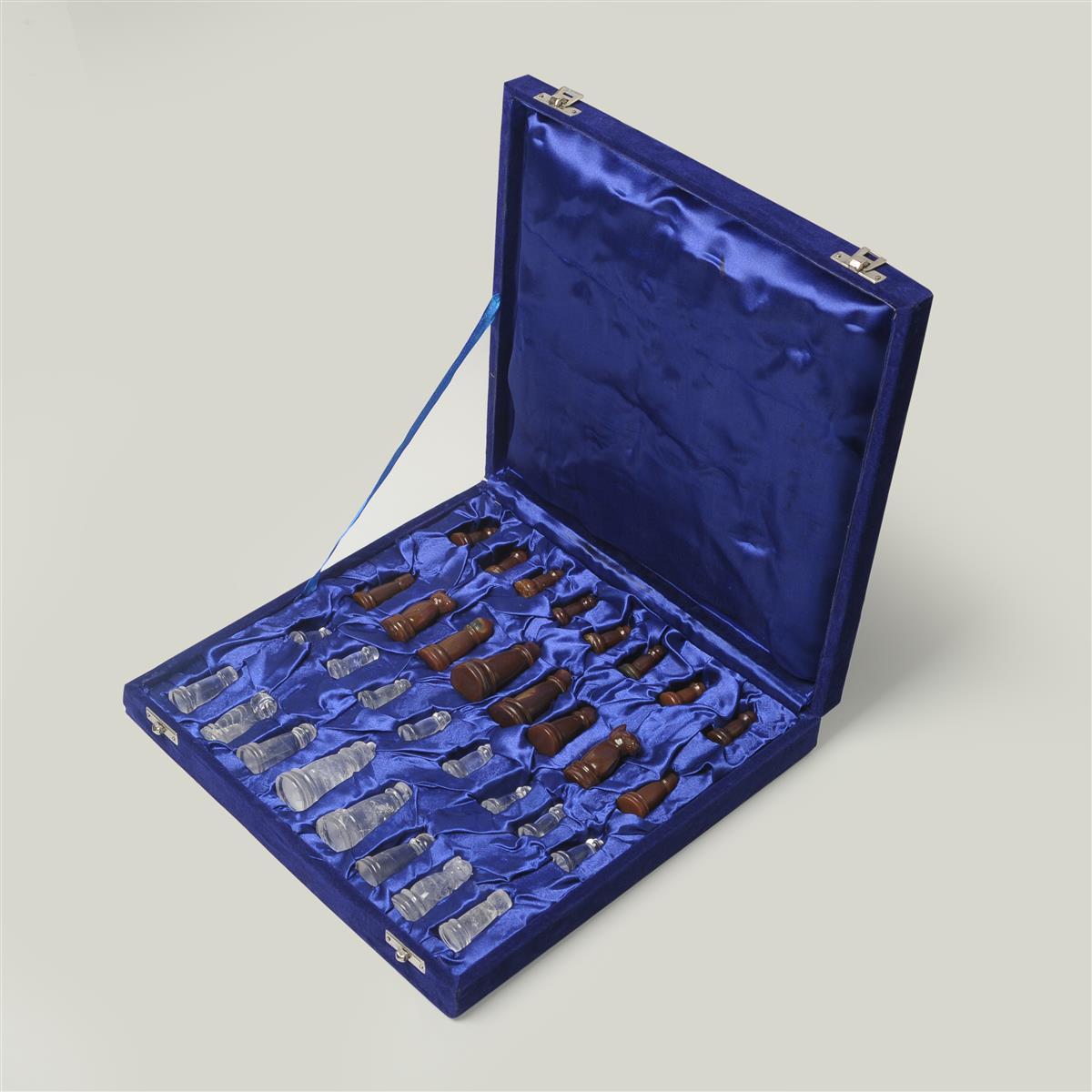 Fire Opal Chess Set with Optic Quartz | Gemporia