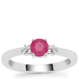0.65ct Kenyan Ruby Sterling Silver Ring | Gemporia